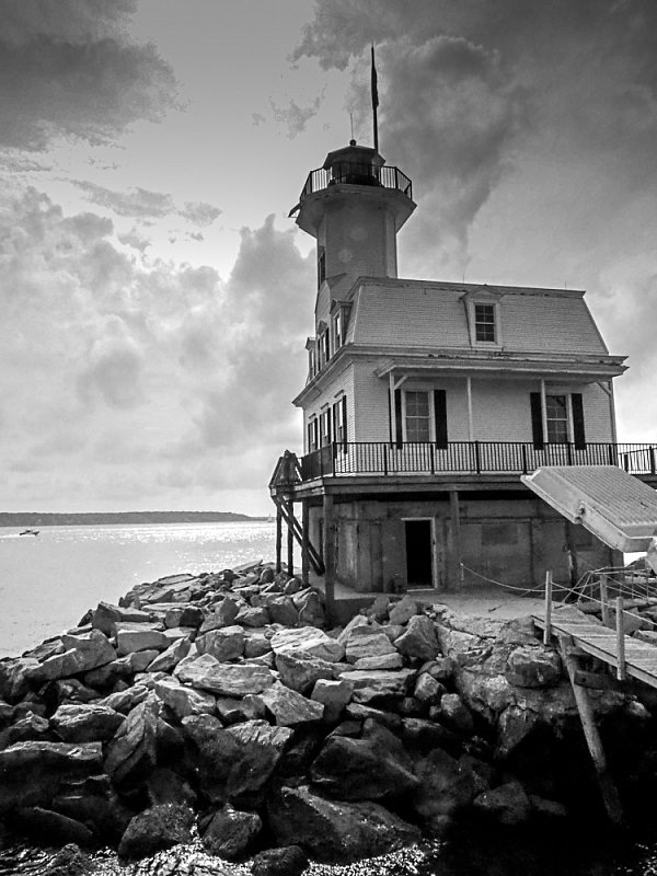 C42-rono-A1-lighthouse.jpg - Riverhead Photo Club